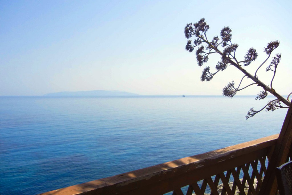 A Zacinto, parafrasi della poesia di Ugo Foscolo